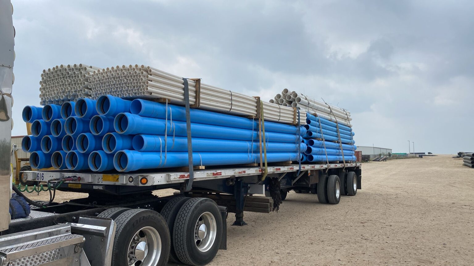 Understanding Pressure Ratings in PVC and HDPE Pipes: What Contractors ...